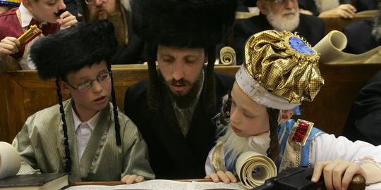 Le monde à part des hassidim | Alliance le premier magazine de la ...